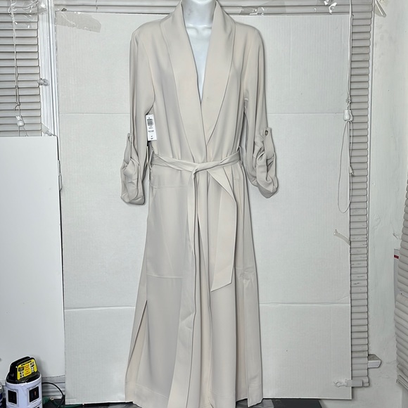 Babaton | Jackets & Coats | Nwt Aritzia Color Matte Pearl New Kahlo ...